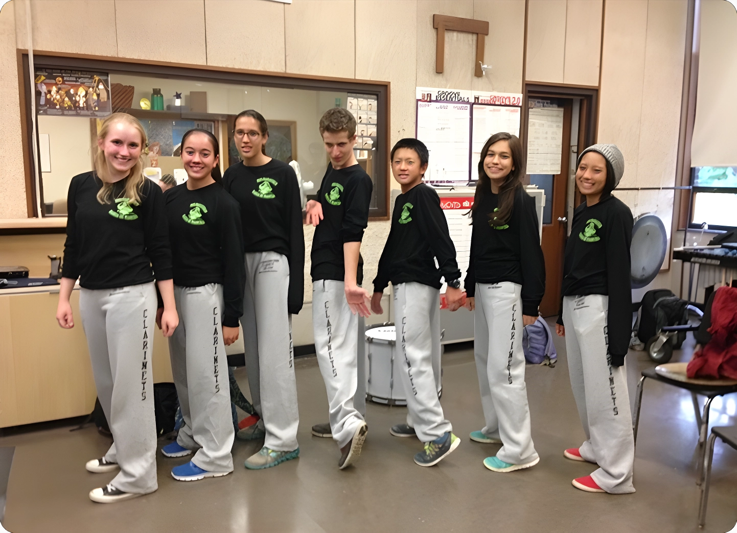 Get Your Custom Sweatpants & Joggers Online | USG